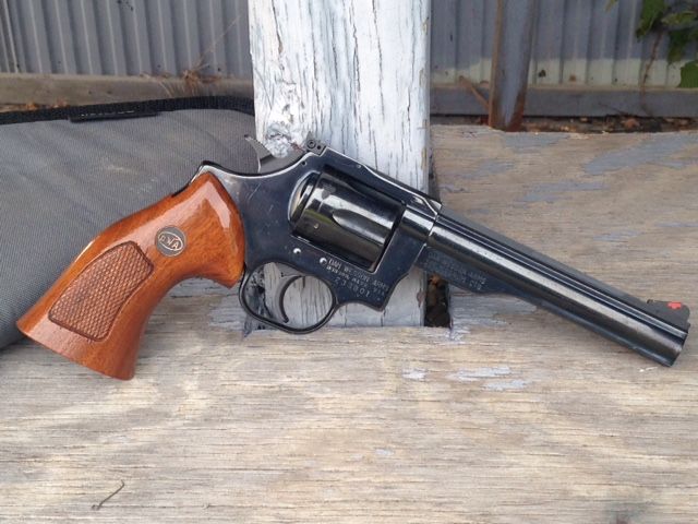 The Dan Wesson 15-2: The Forgotten Fourth Child of American Revolvery ...